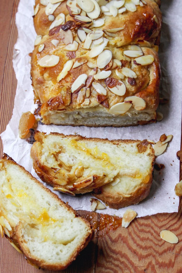 Homemade Apricot Bread- made with a simple and easy yeast dough recipe ...