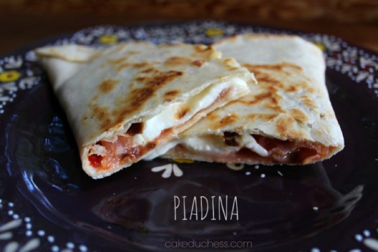 Easy Italian Flatbread Recipe (Piadina) - Savoring Italy