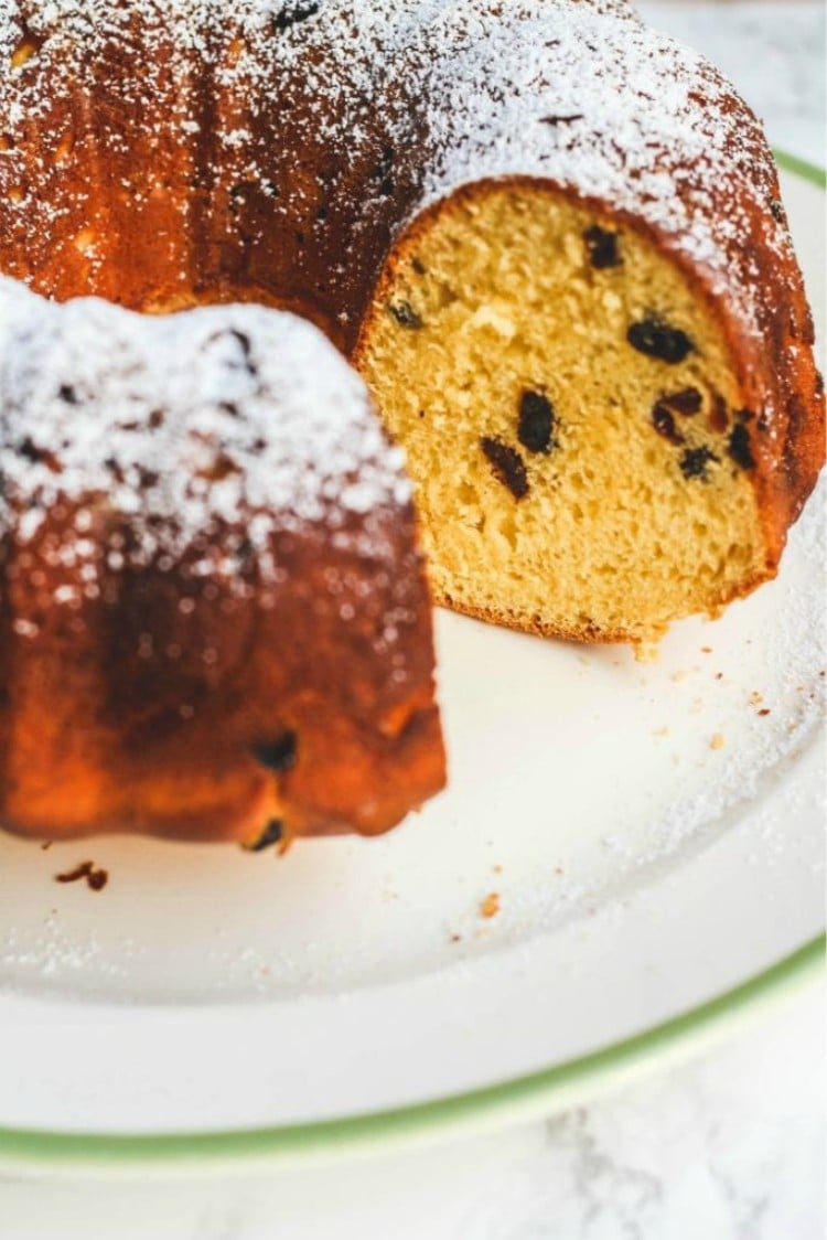 Bundt Panettone - Savoring Italy