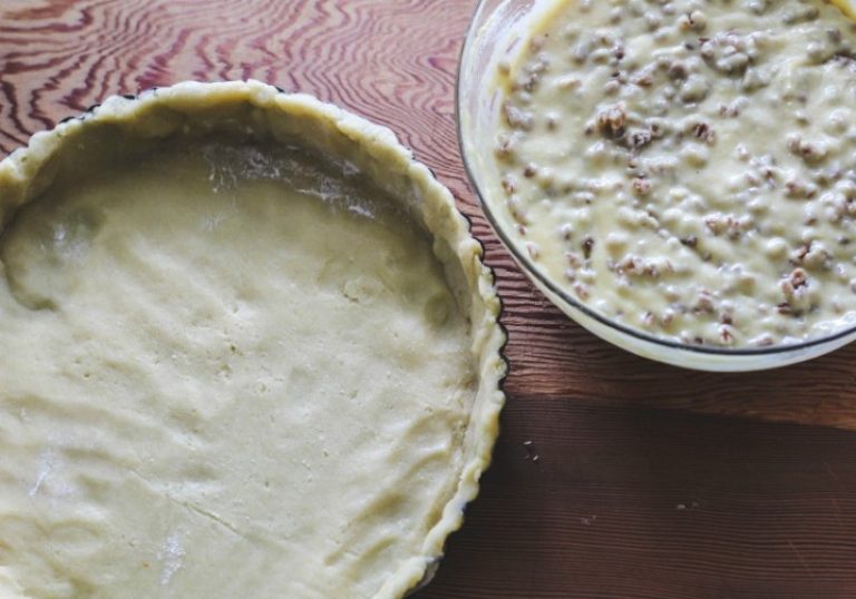 Pastiera Napoletana Recipe (Italian Grain Pie) - Savoring Italy