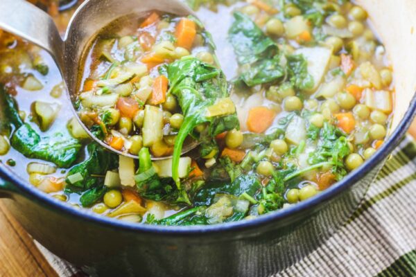 Authentic Italian Minestrone Soup Recipe (Traditional & Hearty ...