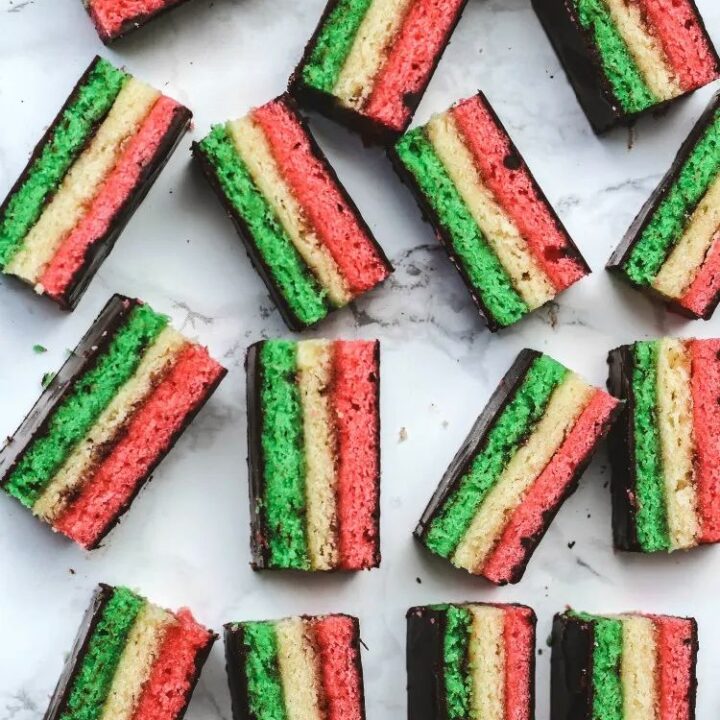 BEST Authentic Italian Rainbow Cookies (AKA Tri Color Cookies ...