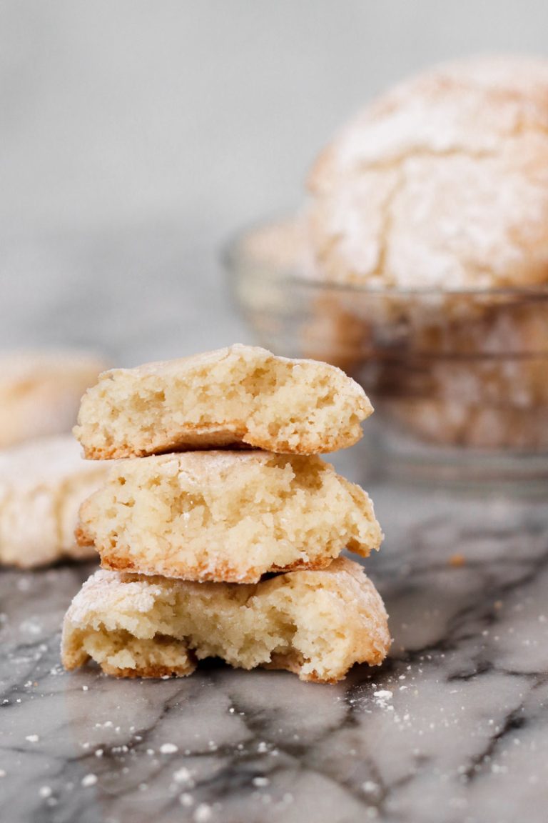 Easy Italian Almond Cookies (Amaretti) - Savoring Italy