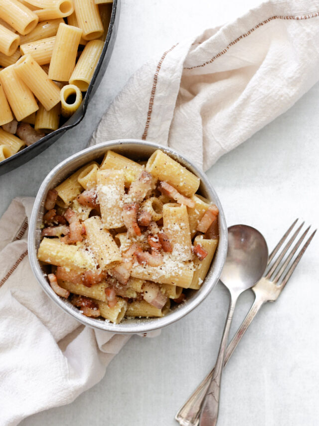 Easy Pasta alla Gricia Recipe - Savoring Italy