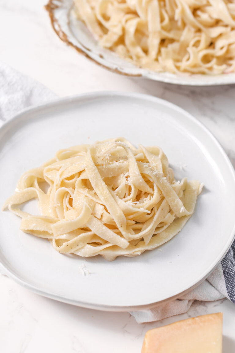 Traditional Fettuccine Alfredo (Without Cream) - Savoring Italy