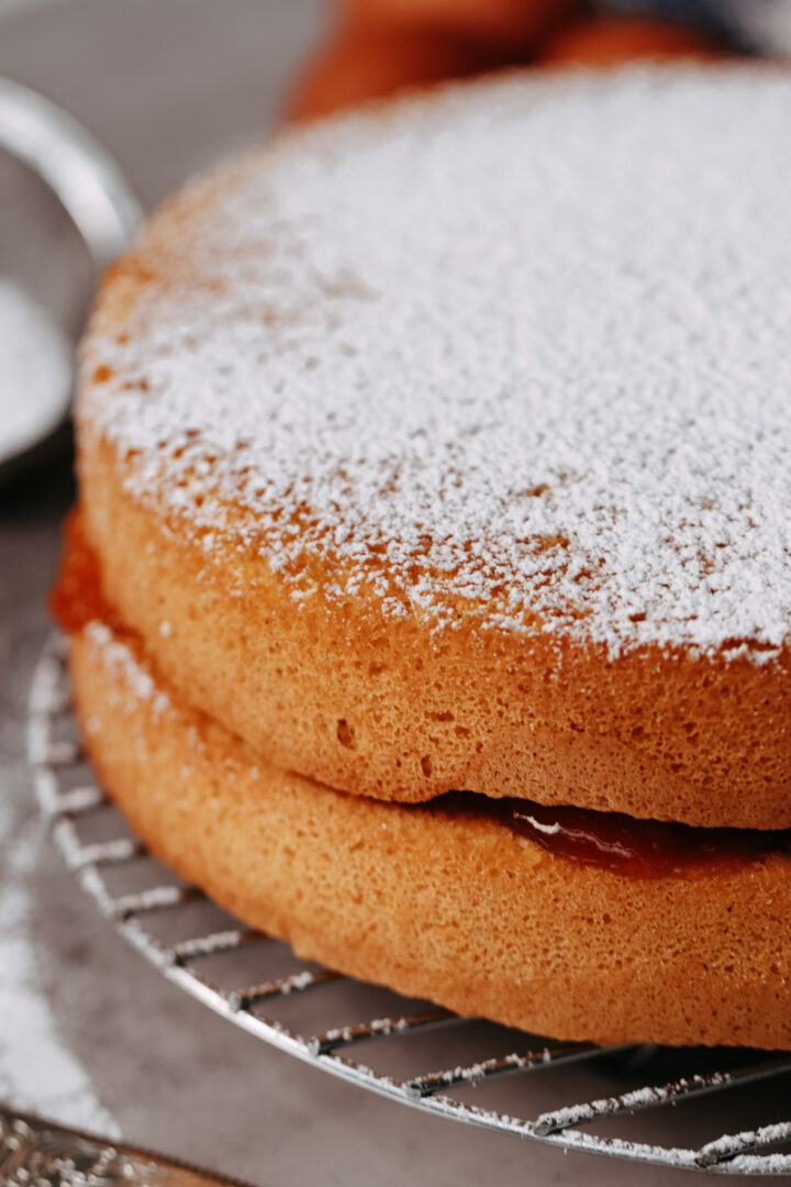 Easy Italian Sponge Cake (Pan Di Spagna Ricetta) - Savoring Italy
