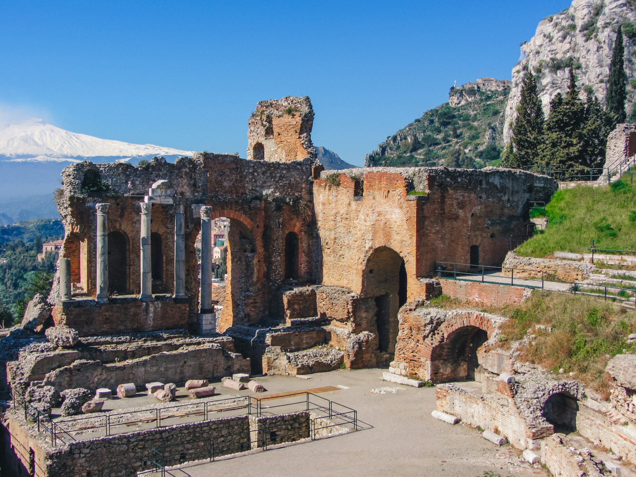 BEST Things to do in Taormina, Sicily (Top Attractions)