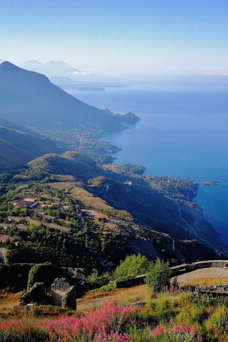 Local Guide to Maratea Italy (Best Things to Do, Beaches, Hotels)