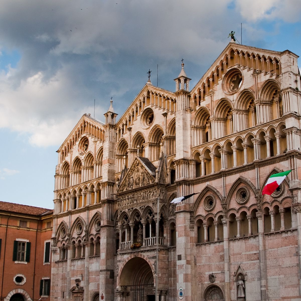 23 Things to Do in Ferrara (Travel Guide)