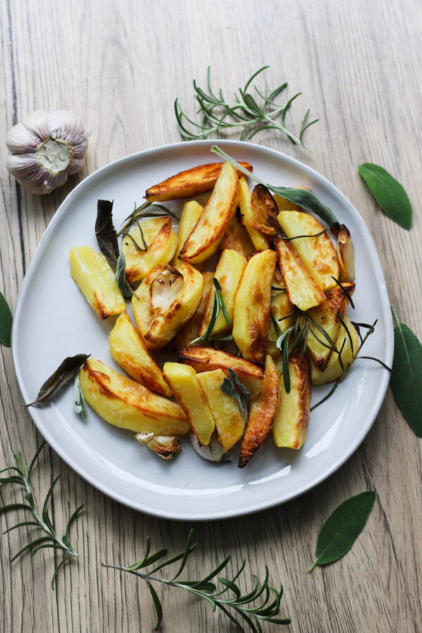 The Best Crispy Italian Roasted Potatoes (Patate al Forno) - Savoring Italy